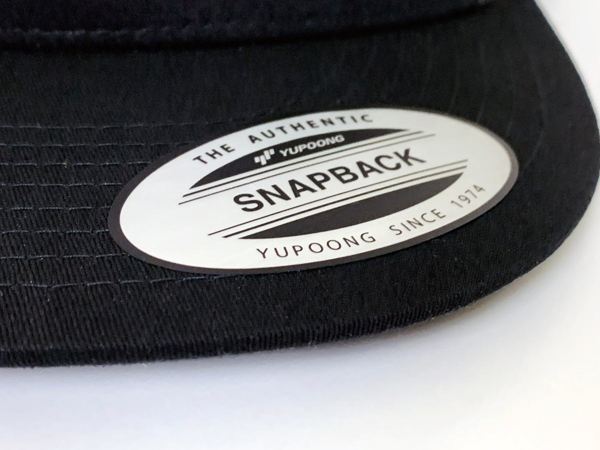 The Black Randomland Hat - Classic R*